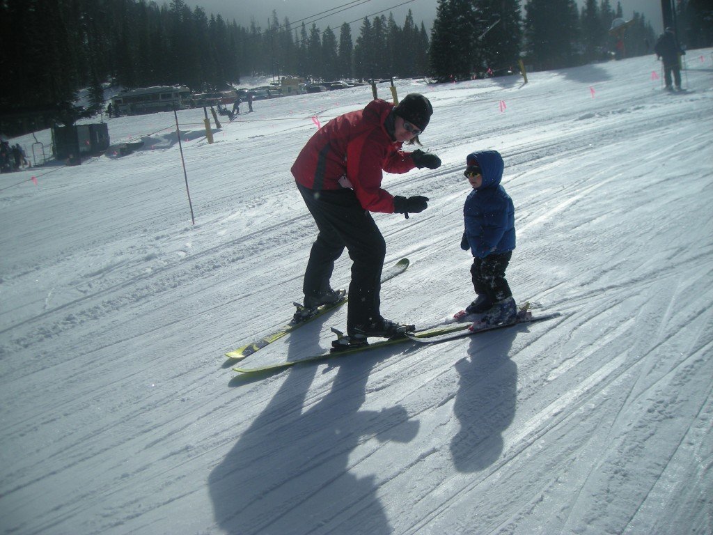 Our SECRET Way to Teach Toddlers to Ski (that will save your sanity and ...